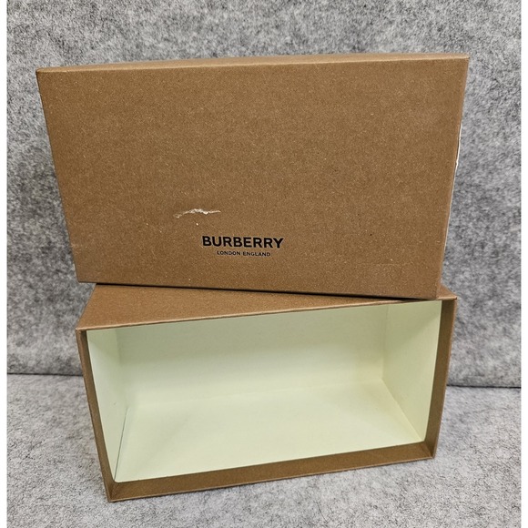 Burberry | Party Supplies | Authentic Burberry Sunglasses Paper Gift ...